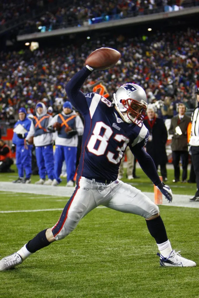 Top 10 White Wide Receivers of All Time - Sortie Sports