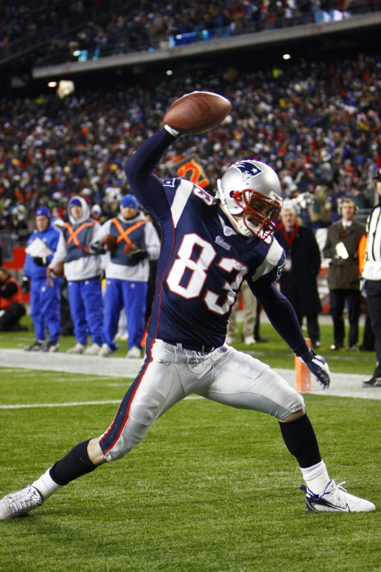 Top 10 White Wide Receivers of All Time - Sortie Sports