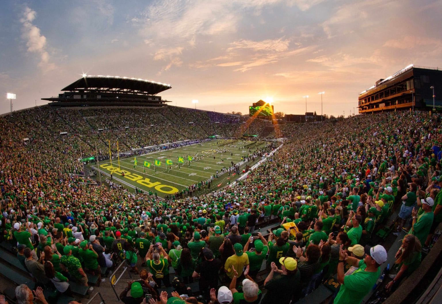 The Oregon Football Stadium Experience: 11 Things Every First-Time ...